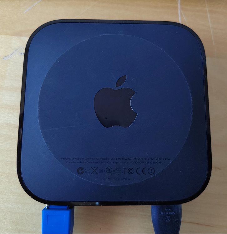 Original Apple TV-Box mit Kabeln (Gebraucht) in Einsiedeln für CHF 11 ...