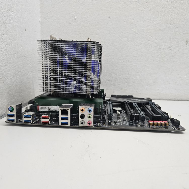 Gigabyte X299 UD4 Pro Motherboard Mit CPU i9 10900x 64 GB (Gebraucht ...
