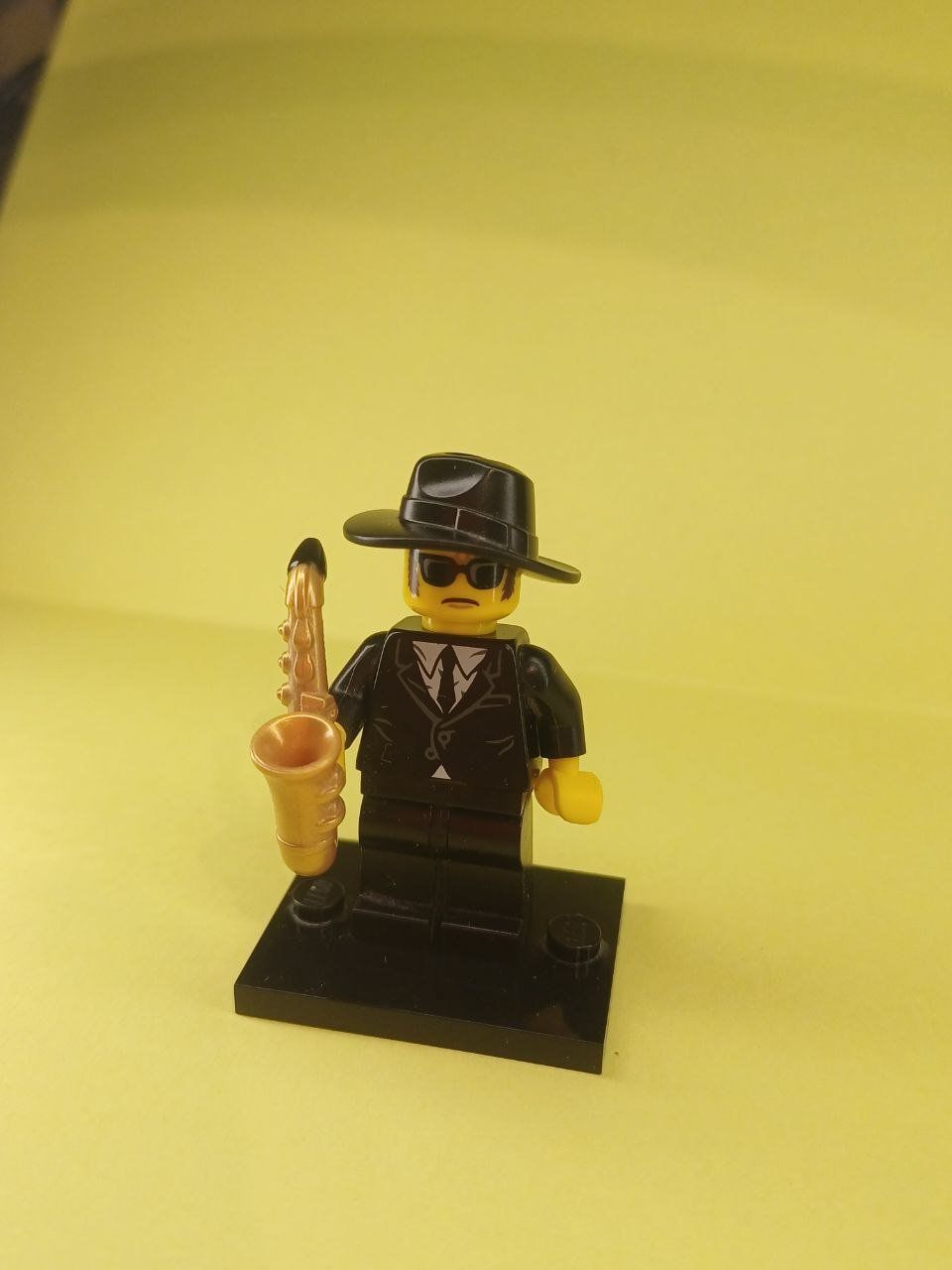 col11-12 Lego Minifigures Series 11 (Saxophone Player) (Neu (gemäss ...