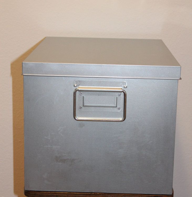 4 Metallboxen mit Deckel (Gebraucht) in Luzern für CHF 40 – nur ...