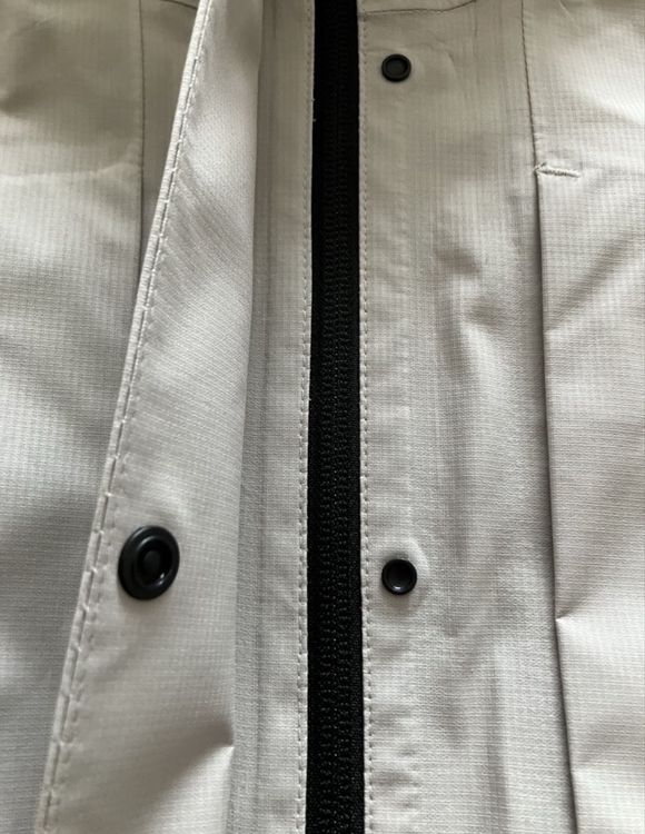 Jack Wolfskin Hardshell Jacke Damen (Gebraucht) in Luzern für CHF 77 ...