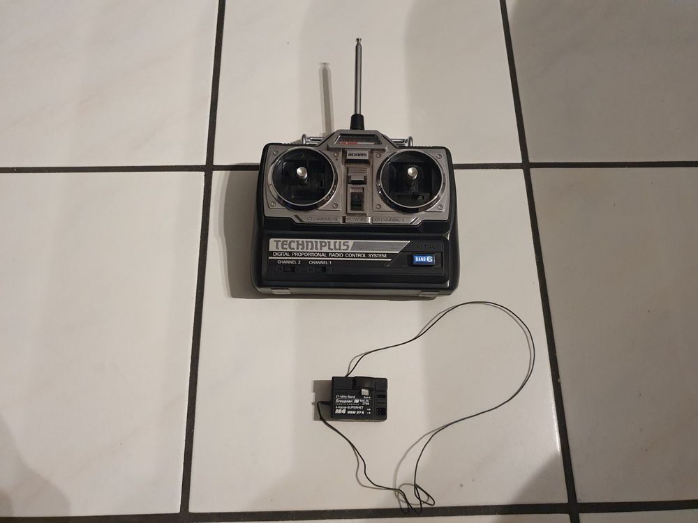 Acoms Techniplus 2Kanal 27MHz Steuerung | Kaufen auf Ricardo