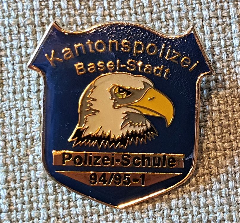L741 - Pin Kantonspolizei Basel - Stadt Polizei - Schule (Gebraucht) in Reinach BL für CHF 2 ...