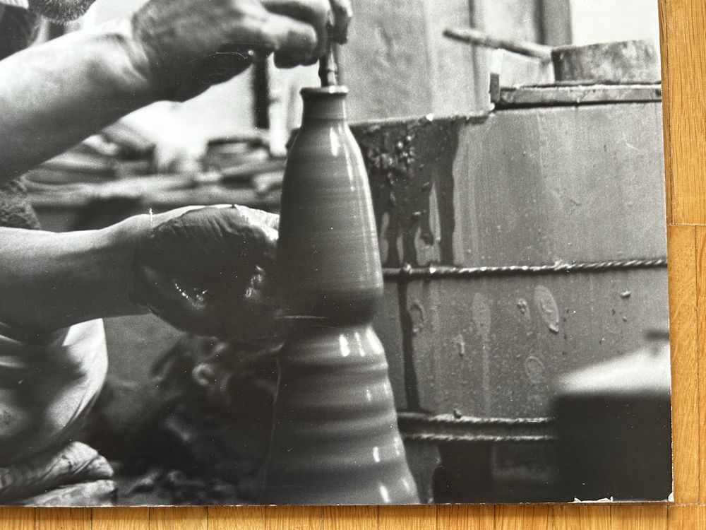 Original Foto: Töpfer bei der Arbeit in Kyoto, 1969, Unikat (Gebraucht ...