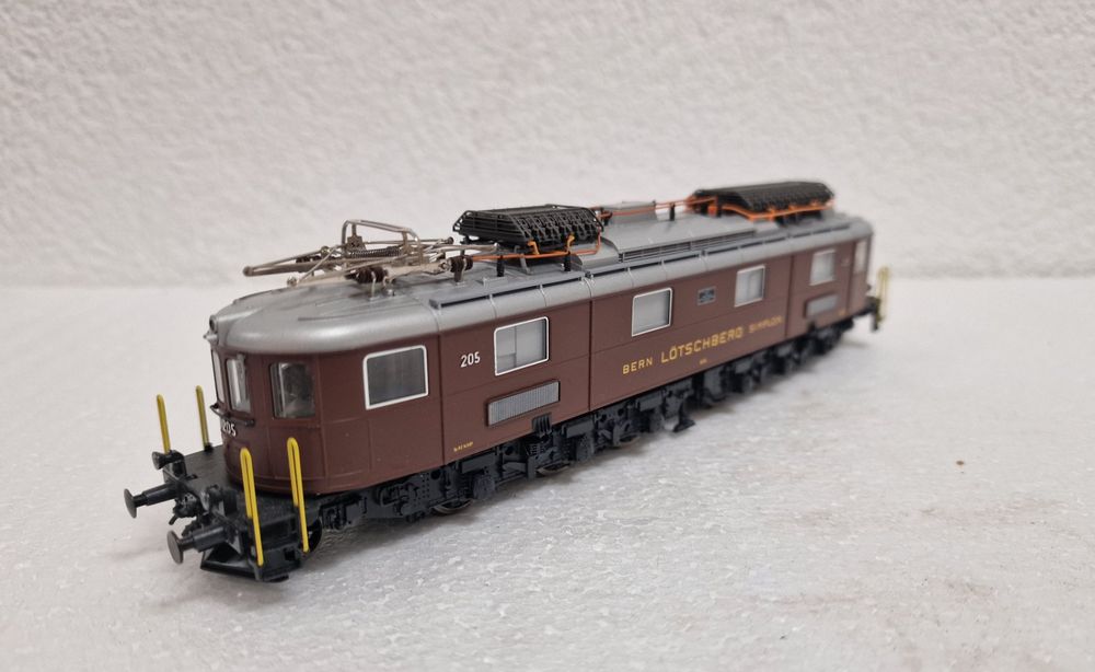 Roco 43710 - BLS Ae 6/8 205 (Gebraucht) in Schlieren für CHF 84 – mit ...