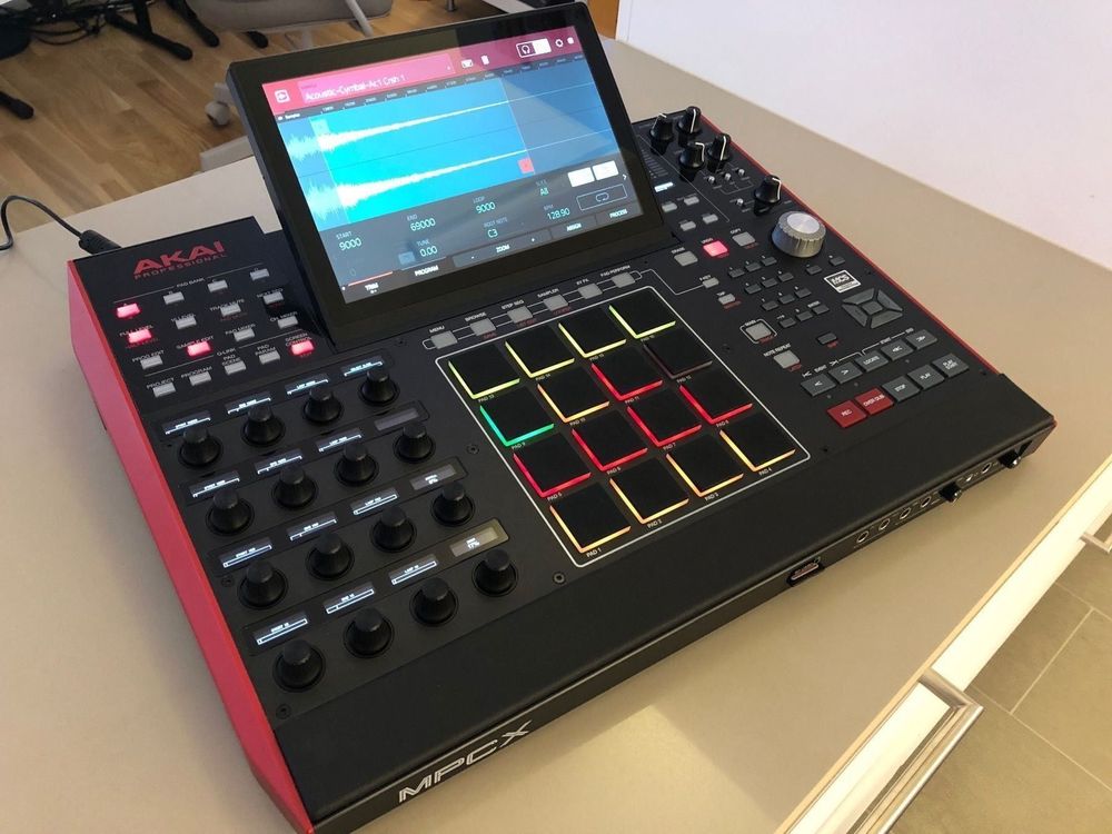 Akai MPC X | Kaufen auf Ricardo
