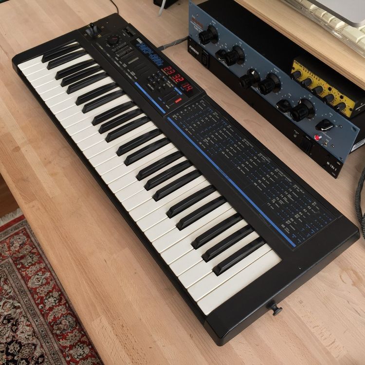 Korg Poly 800 II Analog Synthesizer 1985 (Gebraucht) in Luzern für CHF ...