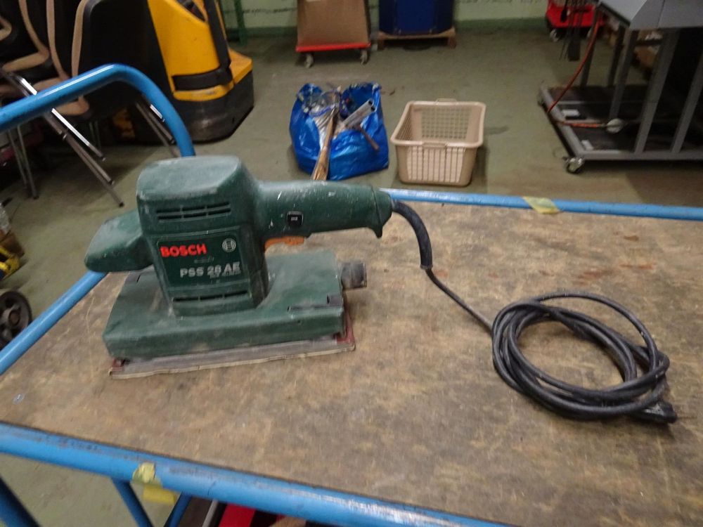 G336 BOSCH PSS 28AE Elektroschleifer 1.- (Gebraucht) in Necker für CHF ...
