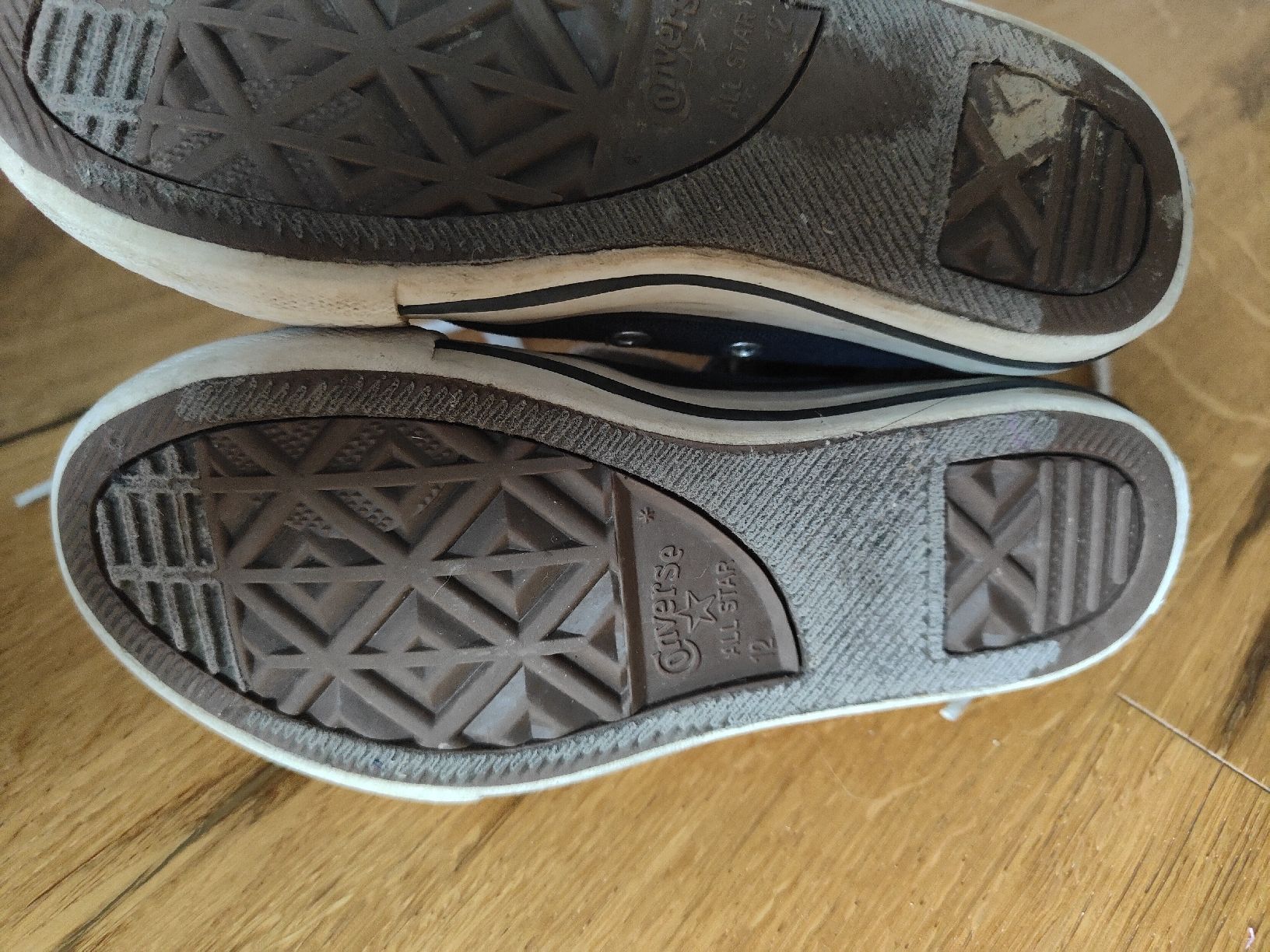 Converse All Stars Chucks, Gr. 29, Top Zustand, Blau (Gebraucht) in alikon für CHF 9 – mit ...