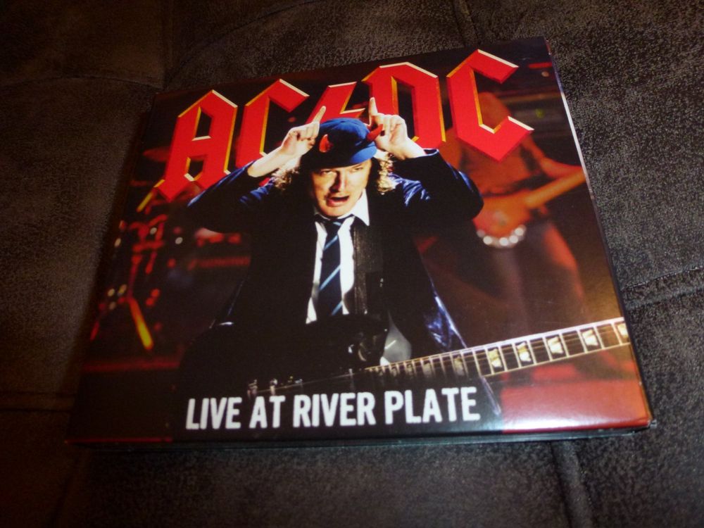 AC/DC – Live At River Plate CD (Gebraucht) in Olten für CHF 9 – mit Lieferung auf Ricardo kaufen