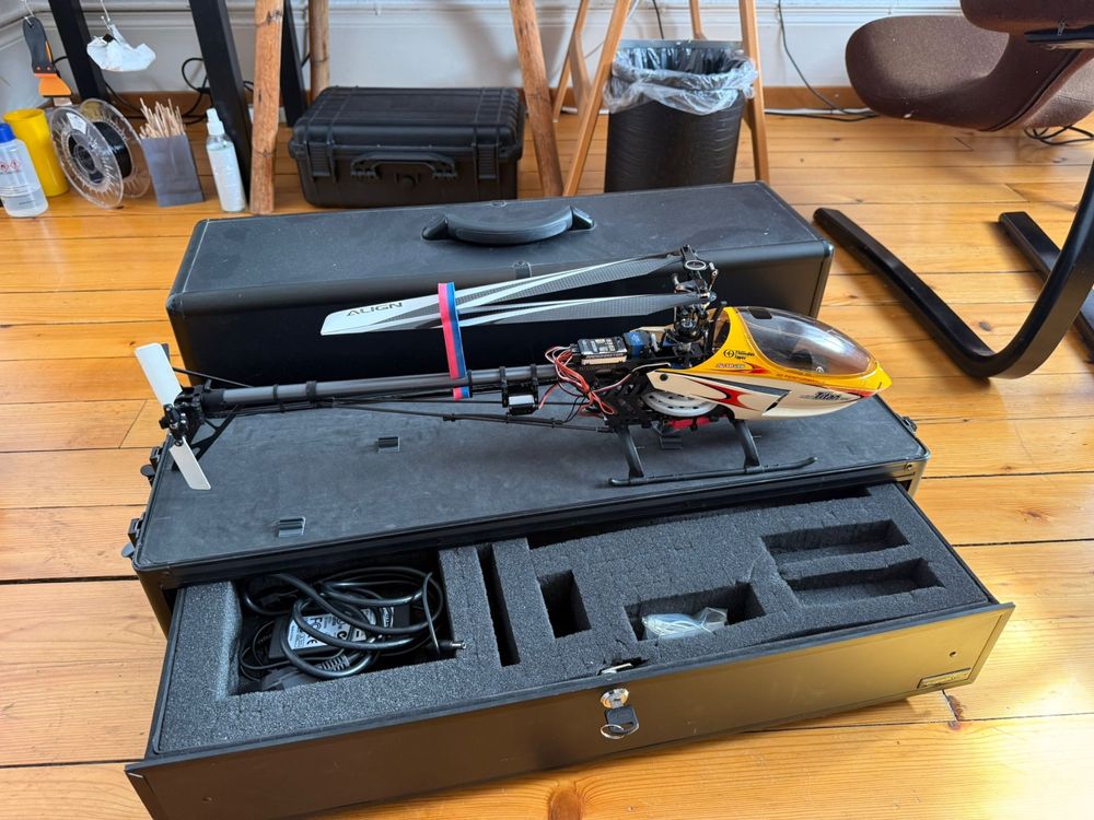 Thunder Tiger Mini Titan RC Heli / Helikopter mit Rettung (Gebraucht ...