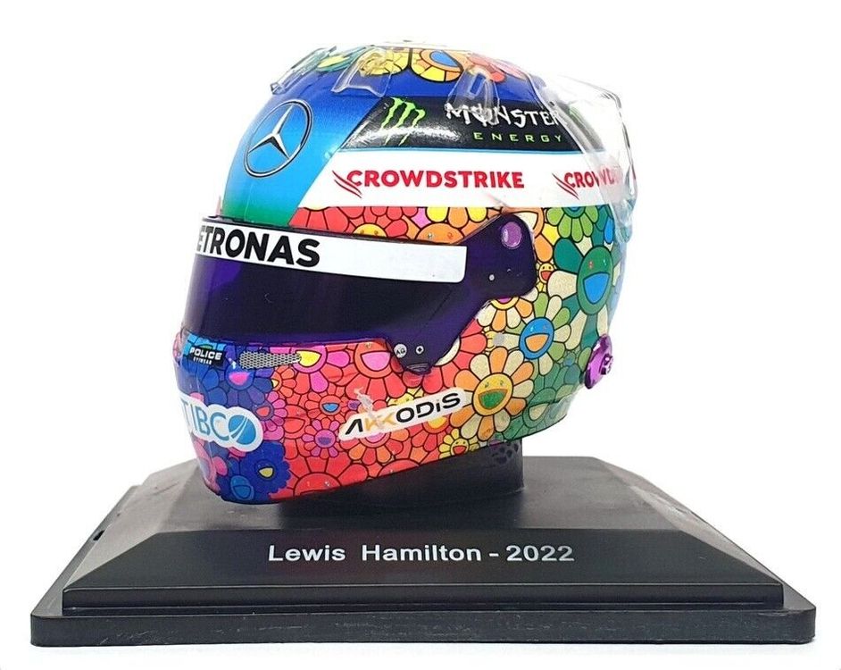 Lewis Hamilton Mercedes AMG Formel 1 Helm 1:5 - Suzuka 2022 | Kaufen ...