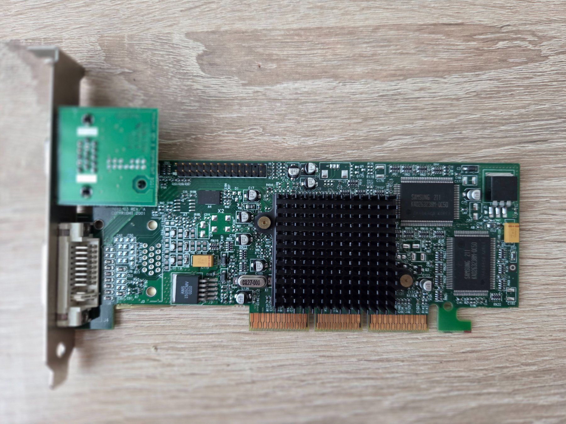Graphic Card AGP Matrox Millennium G550 32mb - PC (Gebraucht) in ...