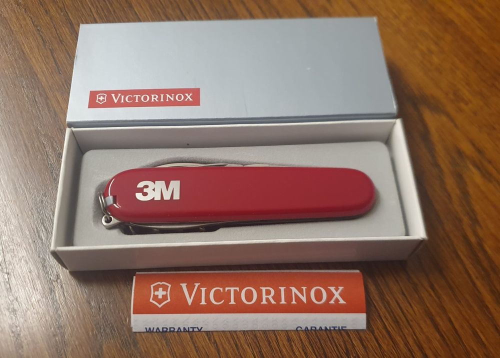 Victorinox Sackmesser der Firma 3M (Gebraucht) in Härkingen für CHF 16 ...