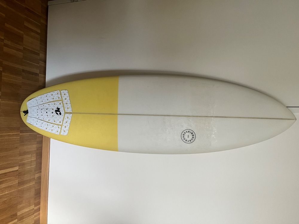 5’10” Surfboard with board bag, leash, fins and tailpad | Kaufen auf ...