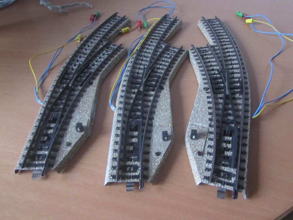 Märklin HO 5140 / 2x 5142 Bogen-Weiche R + 1x5141 Links (D'occasion) à ...