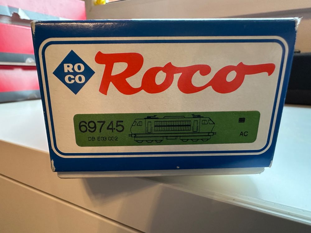 Roco H0 69745 E-Lok BR E 03002 DB, beige/rot Wechselstrom (Neu (gemäss ...
