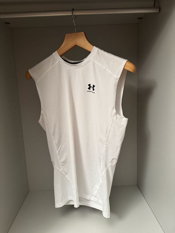 Under Armour Top (Gebraucht) in für CHF 15 – mit Lieferung auf Ricardo ...