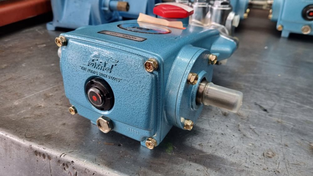 Cat Pumps 350 Hochdruckpumpe | Kaufen auf Ricardo