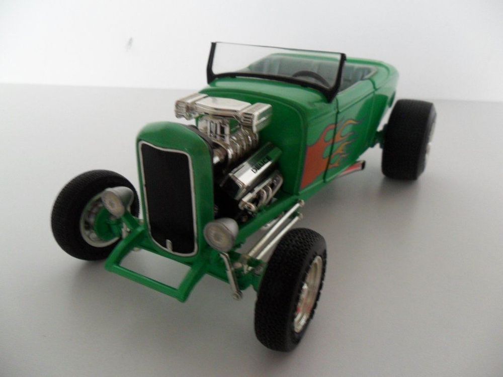 Ford Hot Rod von Ertl in 1/18 (Neu (gemäss Beschreibung)) in Pratteln ...