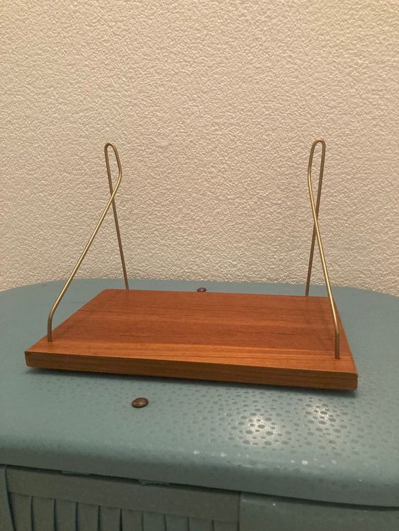Wand Tablar Teakholz mid century (Gebraucht) in Aarau für CHF 85 – mit ...