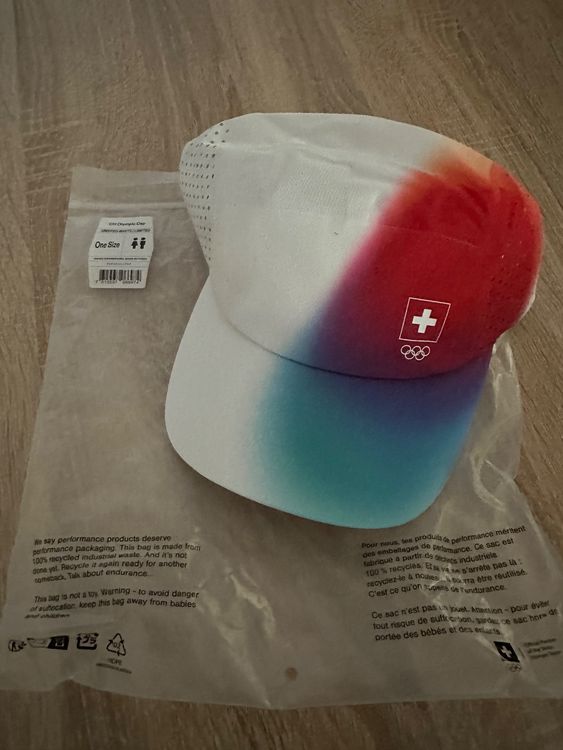 ON Swiss Olympic Lightweight Cap (Neu und originalverpackt) in ...