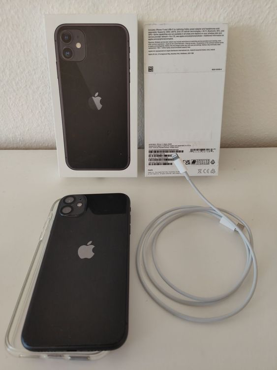 iPhone 11 Black 64GB - New (Neu (gemäss Beschreibung)) in Hagendorn für ...
