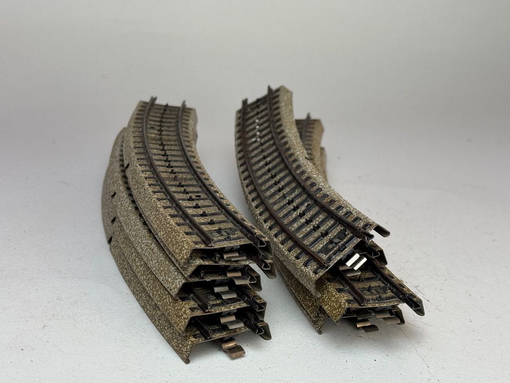 Märklin Gebogene Schienen Innenkreis 10 Stück (Gebraucht) in Elm für ...