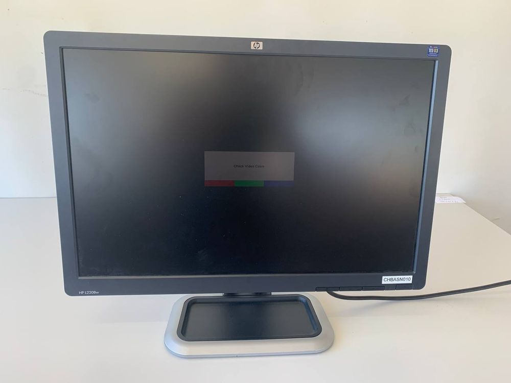 22 inch LCD Monitor HP Modell HSTND-2381-B L 2068 (Gebraucht) in ...