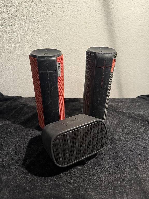 2x UE Boom Boxen & 1x UE Boom mini (Gebraucht) in Baden für CHF 19 ...