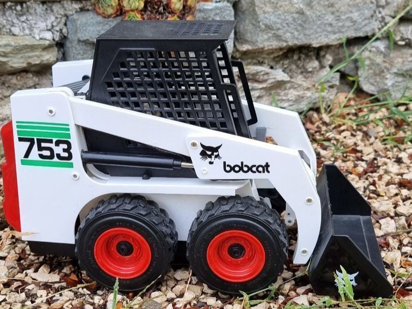2Stk. Originale Rc Bobcat 1:14,5 (Neu (gemäss Beschreibung)) in Bellach ...