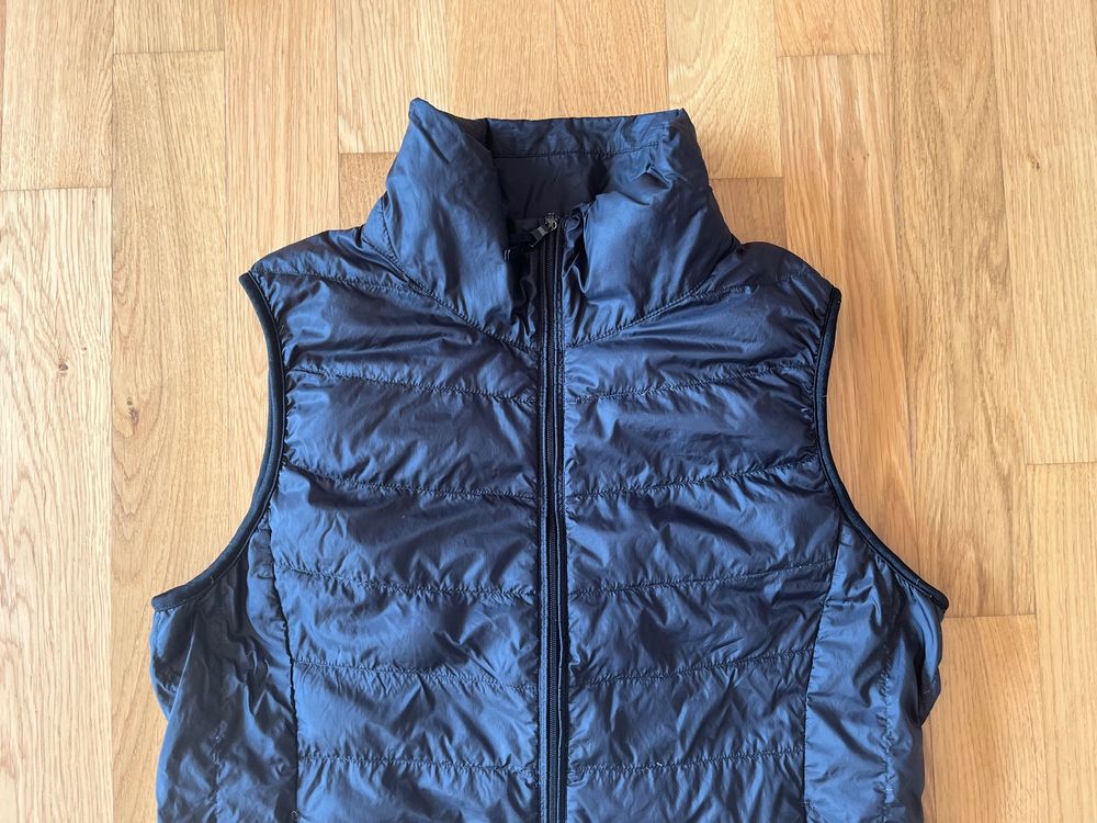 UNIQLO - Gilet/Weste in Schwarz Grösse M (Gebraucht) in Zürich für CHF ...