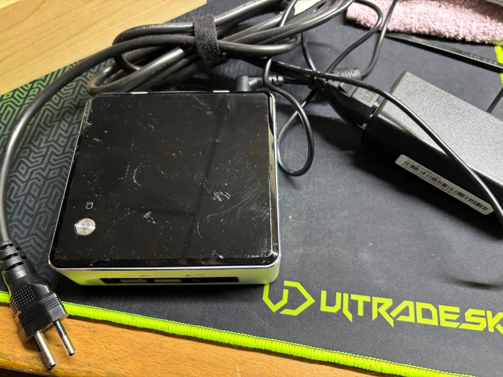 Intel Nuc Mini PC Box | Kaufen auf Ricardo