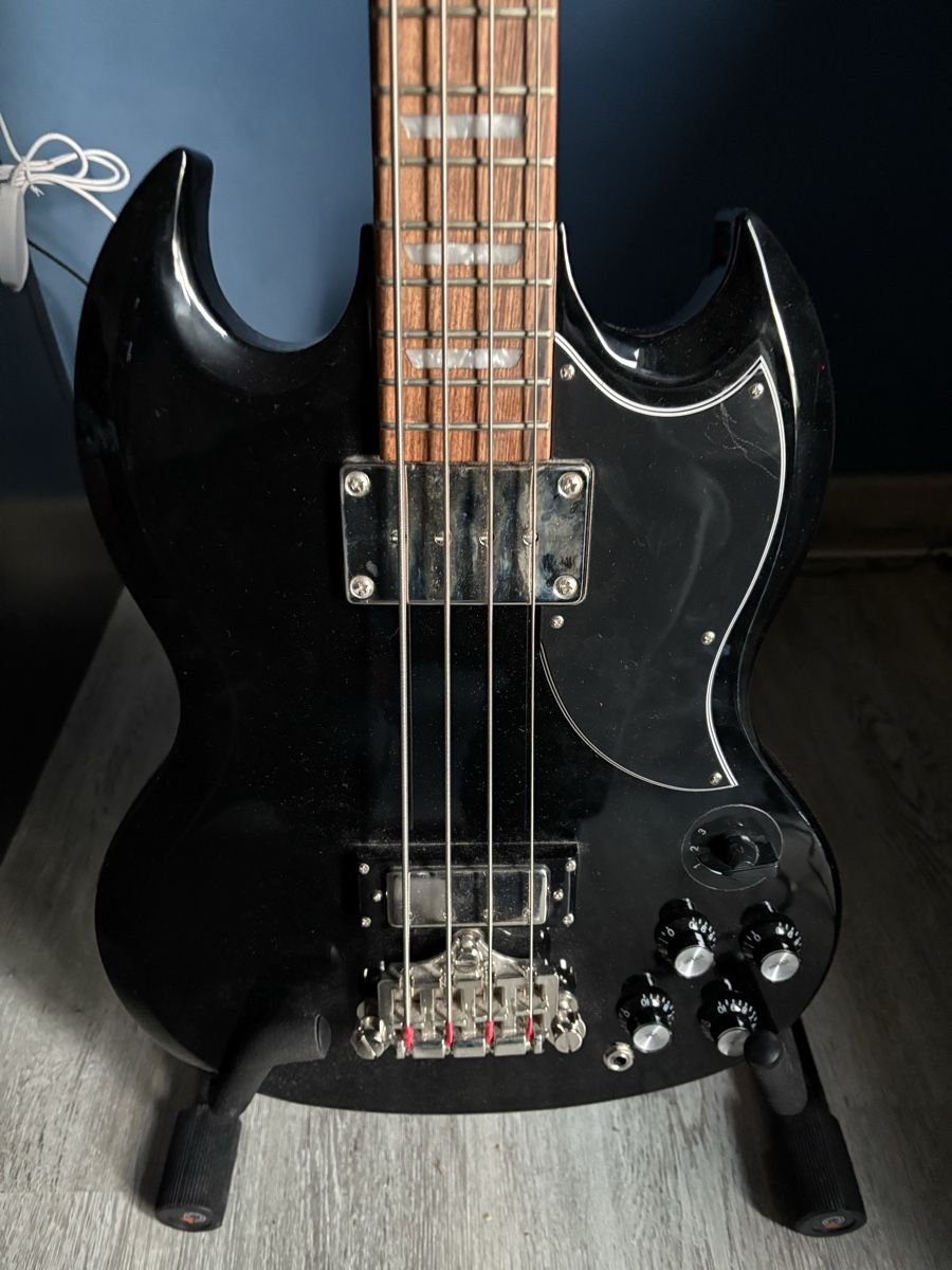 Epiphone EB3 Bass (D'occasion) à Avenches pour CHF 180 – retrait ...