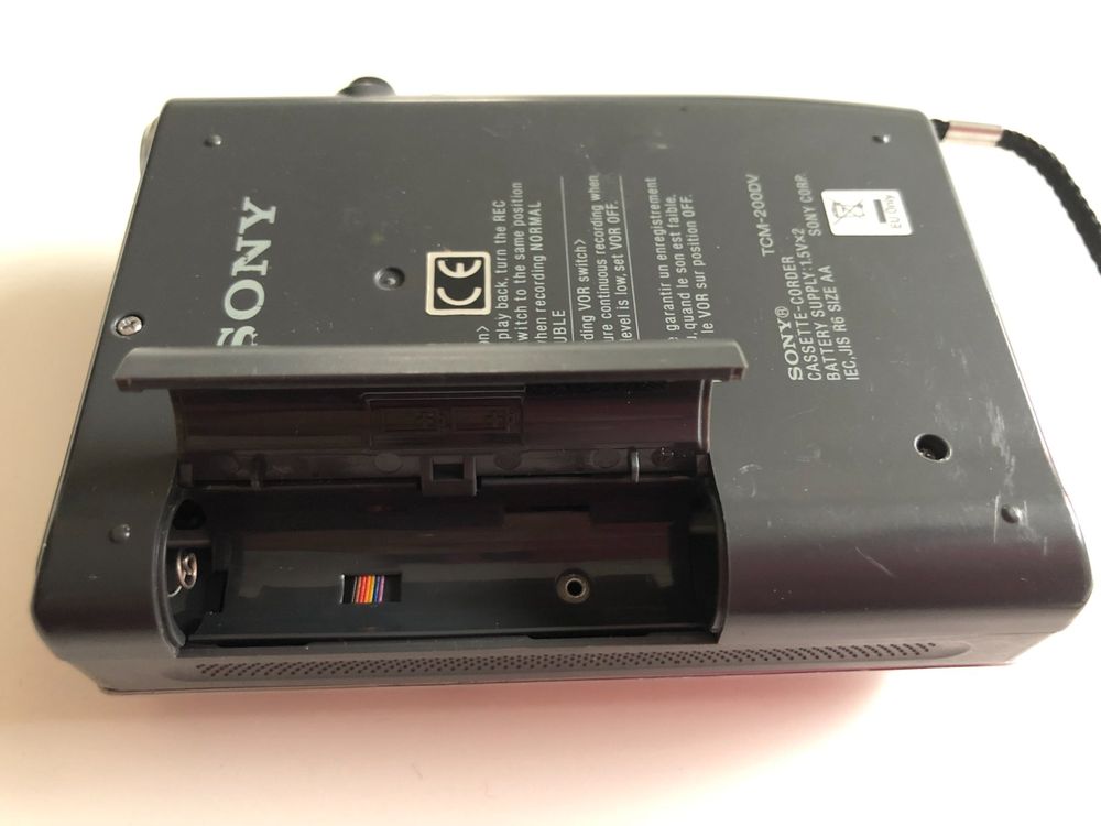 Sony TCM-200DV Walkman + Recorder (Gebraucht) in Binningen für CHF 93 ...