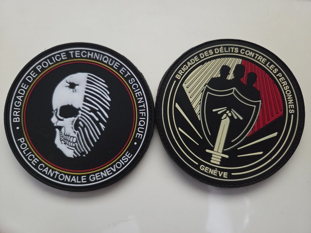 Lots patch police Genève (Neuf (Voir description)) à Onex pour CHF 15 ...