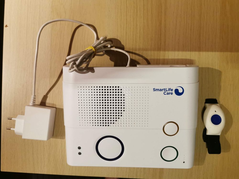 Smartlife Care Genius / Notfallknopf für Senioren (Gebraucht) in ...