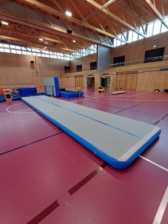 Airtrack (10m lang, 2m breit, 20cm hoch) (Neu (gemäss Beschreibung)) in ...
