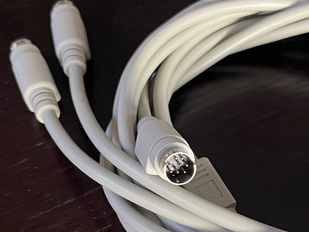 DIN Kabel 8-polig, 2 Meter (Neu (gemäss Beschreibung)) in Pfäffikon (ZH ...