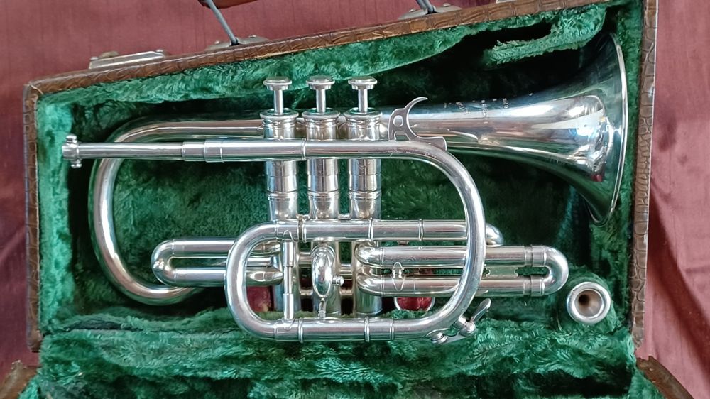 Cornet A. Courtois, Breveté, Paris (Gebraucht) in Liestal für CHF 174 ...
