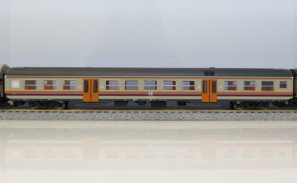 ViTrains Set Carozza 3-teilig FS Doppelstock-Wagen / Digital | Kaufen ...