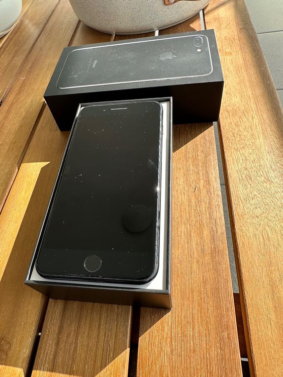 Iphone 7 Plus Jet Black mit 256Gb (Gebraucht) in Zuchwil für CHF 101 – mit Lieferung auf Ricardo ...