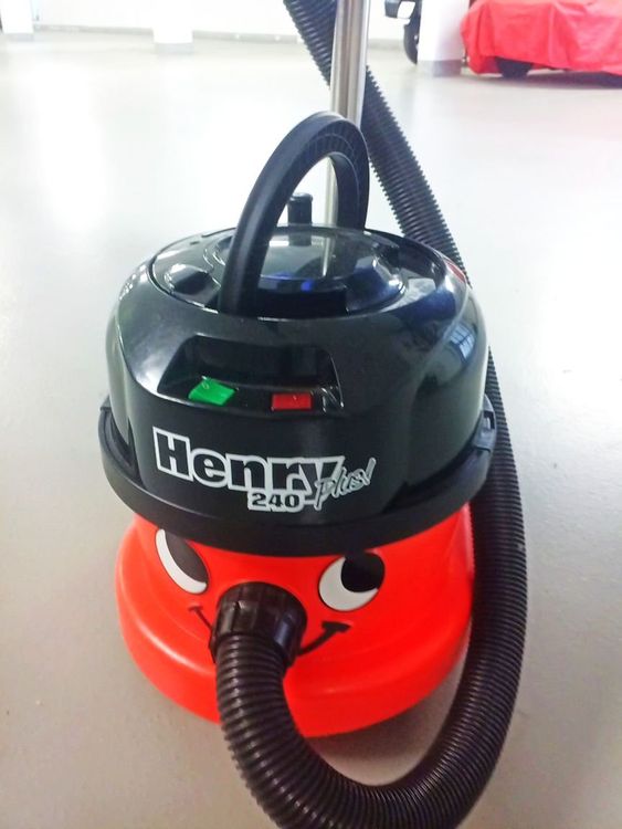 HENRY PLUS | ROT | Profi-Staubsauger | PPR240-11 | Occasion | Kaufen ...