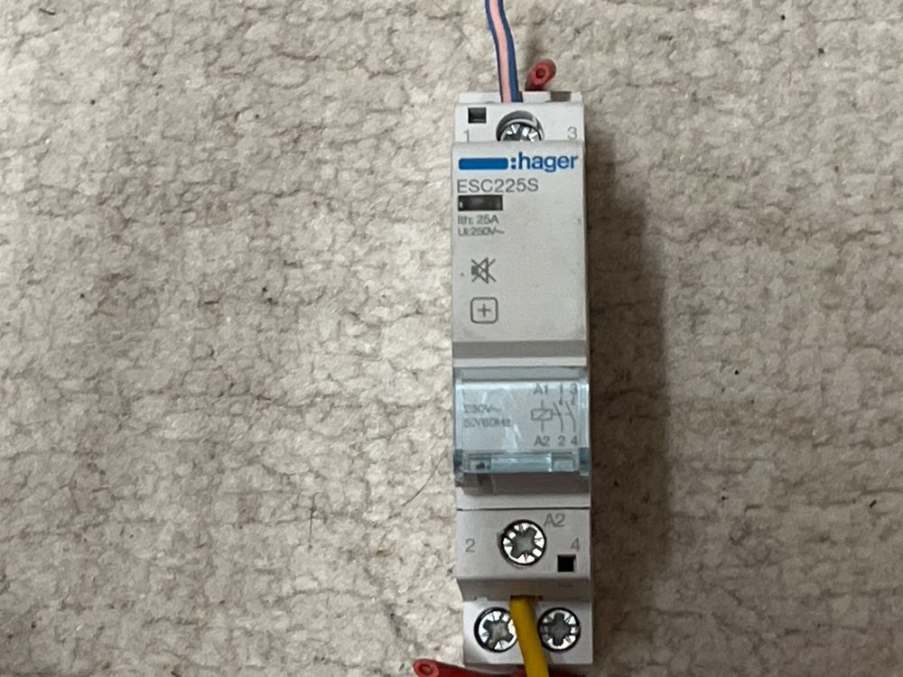 Schütz brummfrei 25A 2S 230V 1Mod.Hager (Gebraucht) in Neuheim für CHF ...