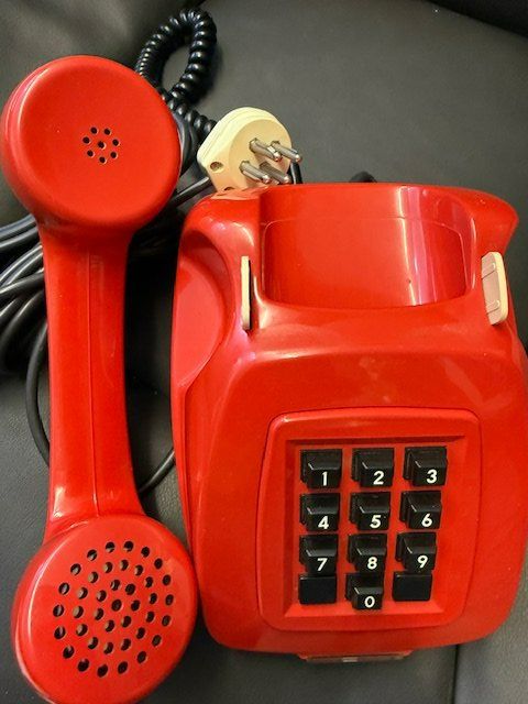 Vintage Telefon PTT, Schweizer Gerät. Das rote Telefon, Kult (Gebraucht ...