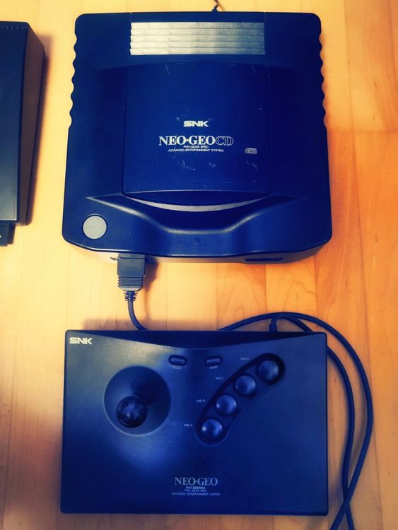 Neo Geo CD inkl. Original Arcade Stick (Gebraucht) in für CHF 202 – mit ...