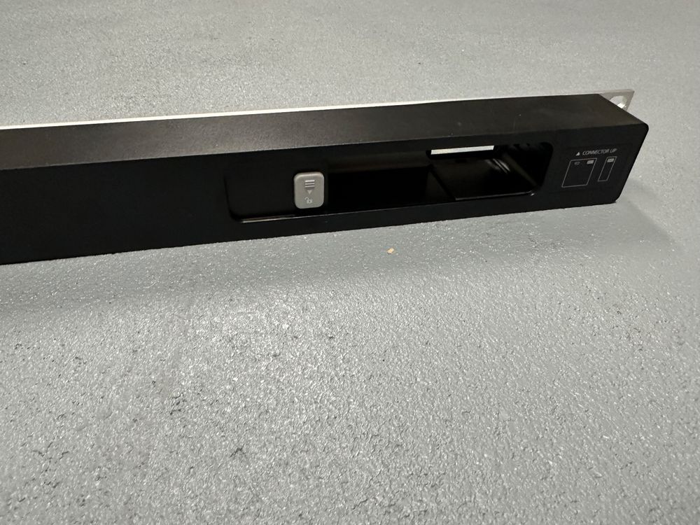 UniFi Cloud Key Gen 2 Rack Halterung (Gebraucht) in Beromünster für CHF ...