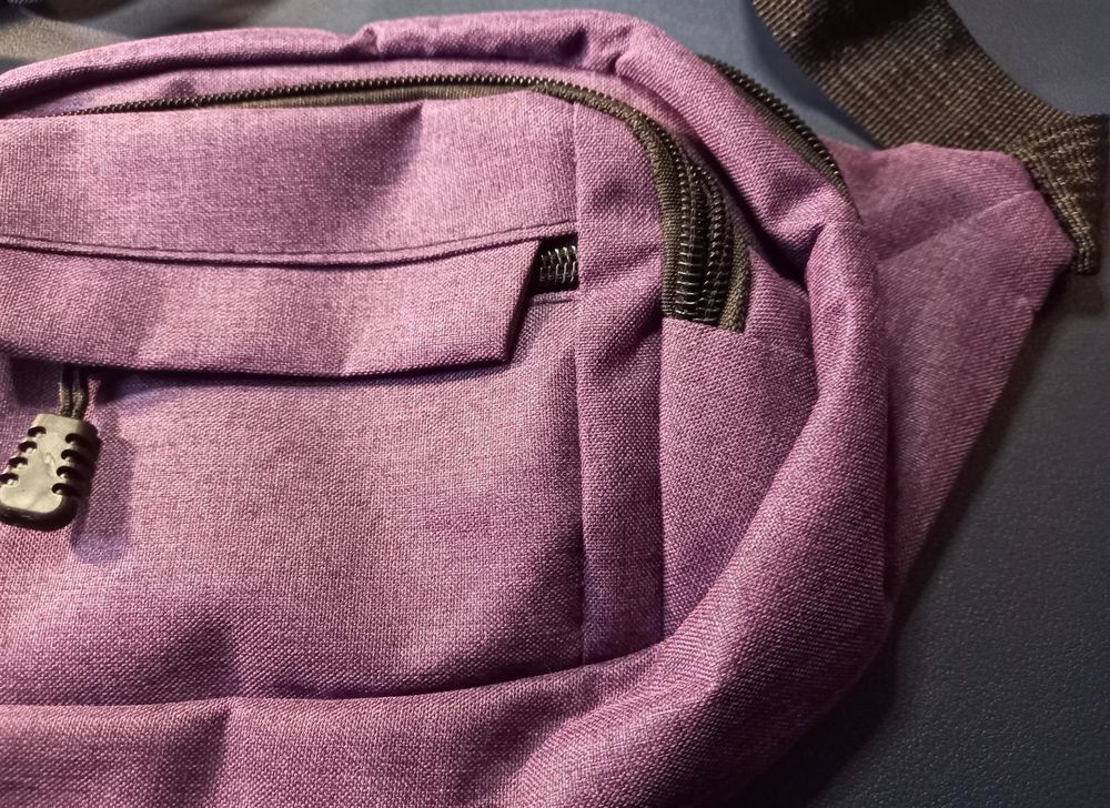 Gürteltasche Girlyti Lila - Sac banane Girlyti Violet (Neu und originalverpackt) in Lausanne für ...