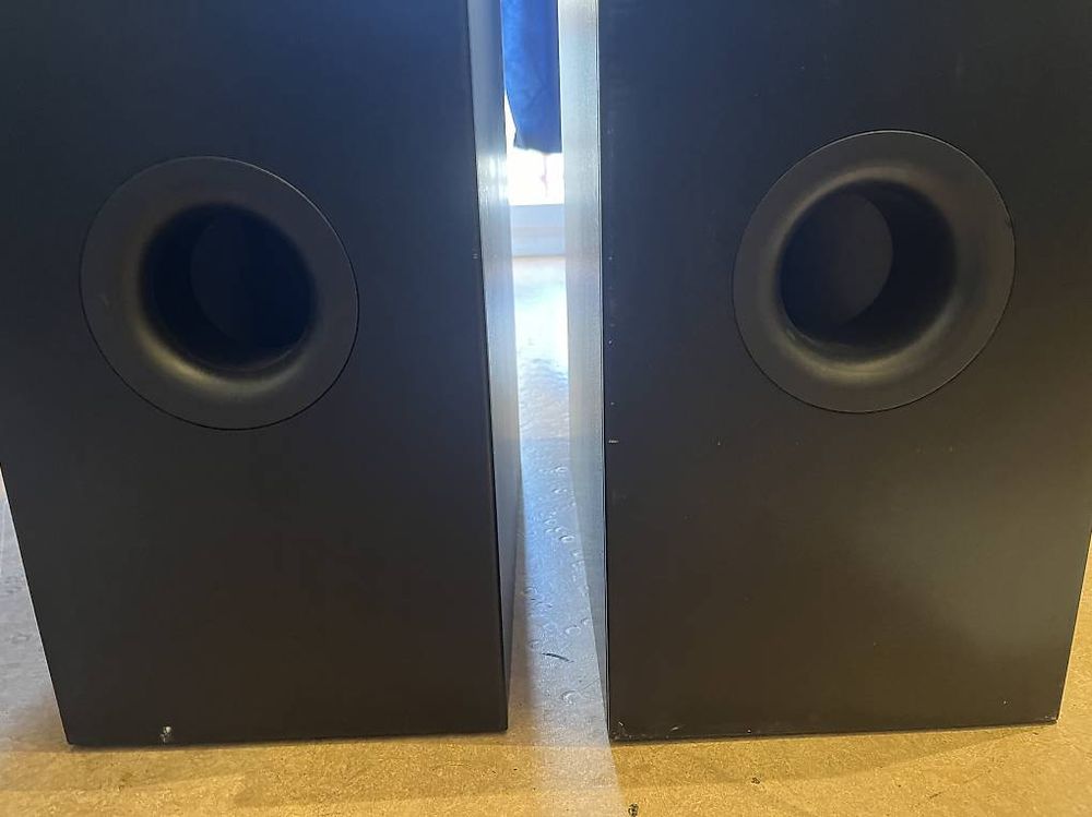 Piega s3 subwoofer (Gebraucht) in Schaffhausen für CHF 100 – nur ...