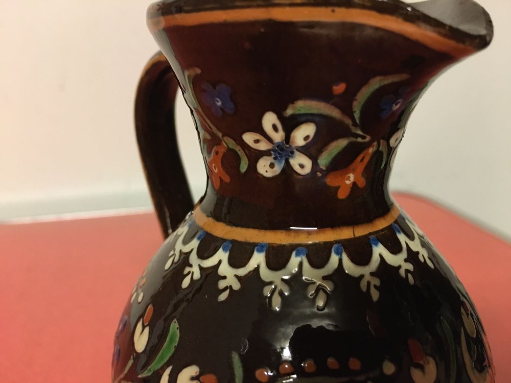 Alte Thuner Majolika Vase oder Krug ? (Gebraucht) in Lanzenhäusern für CHF 29 – mit Lieferung ...